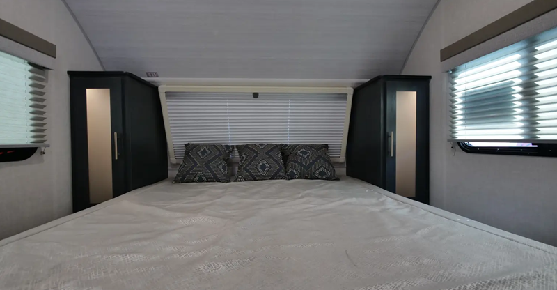 Forest River RV R Pod Travel Trailer Reviews | Floorplans | Features ...