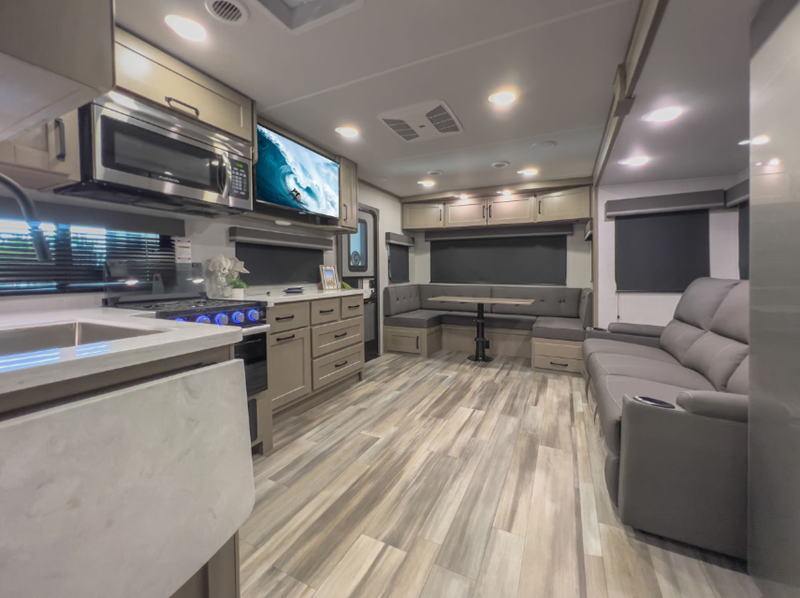 Grand Design Reflection Travel Trailer Reviews | Floorplans | Features ...