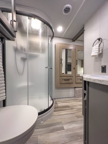 Grand Design Reflection Fifth Wheel Reviews | Floorplans | Features ...