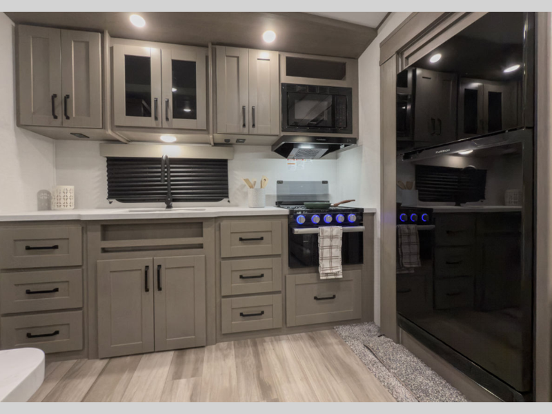 Grand Design Reflection 100 Series Fifth Wheel RVs For Sale