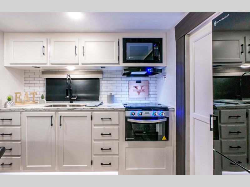 Venture RV Stratus Travel Trailer RVs For Sale