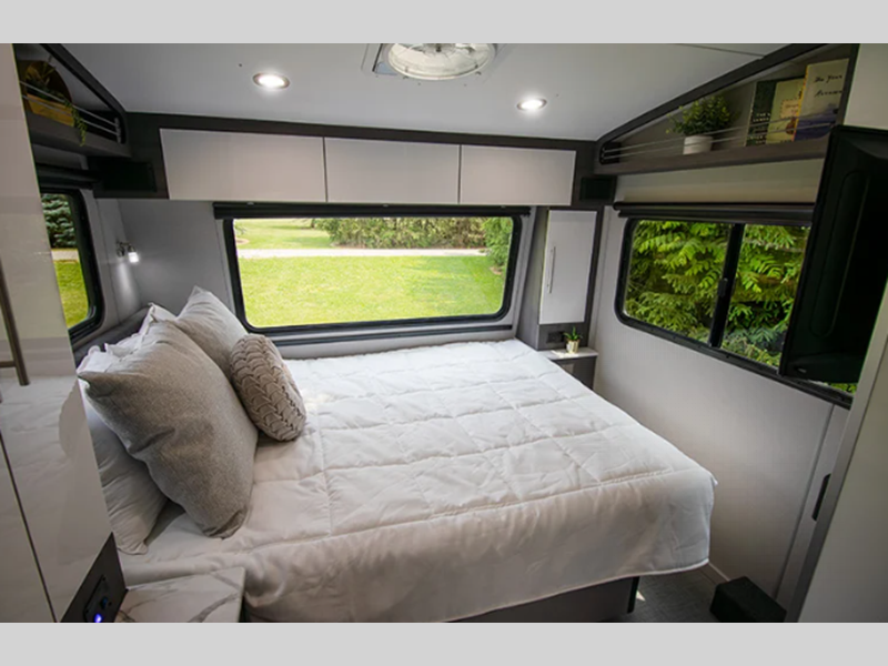 inTech RV Aucta Travel Trailer RVs For Sale