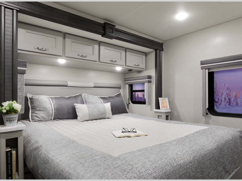 Thor Motor Coach Inception Motor Home Super C - Diesel RVs For Sale