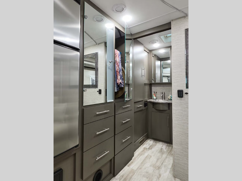 Thor Motor Coach Axis Motor Home Class A RVs For Sale