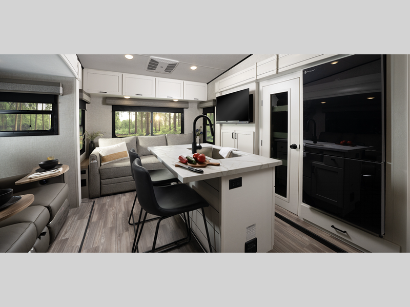 Highland Ridge RV Roamer Light Duty Fifth Wheel RVs For Sale
