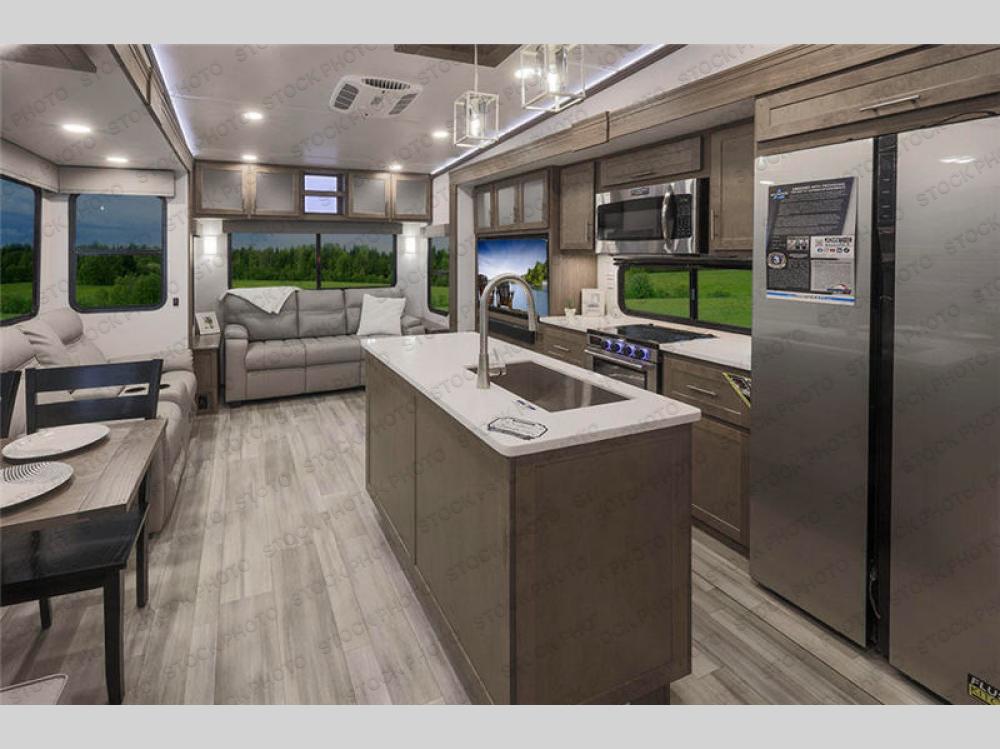 New 2025 Alliance RV Avenue 32RLS Fifth Wheel at Parkview RV | Smyrna ...