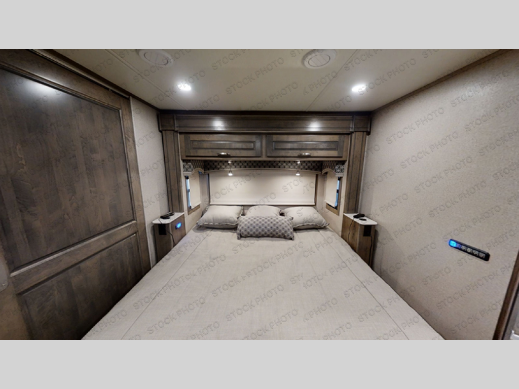 New 2026 Dynamax DX3 37RB Motor Home Super C - Diesel at McKee RV ...
