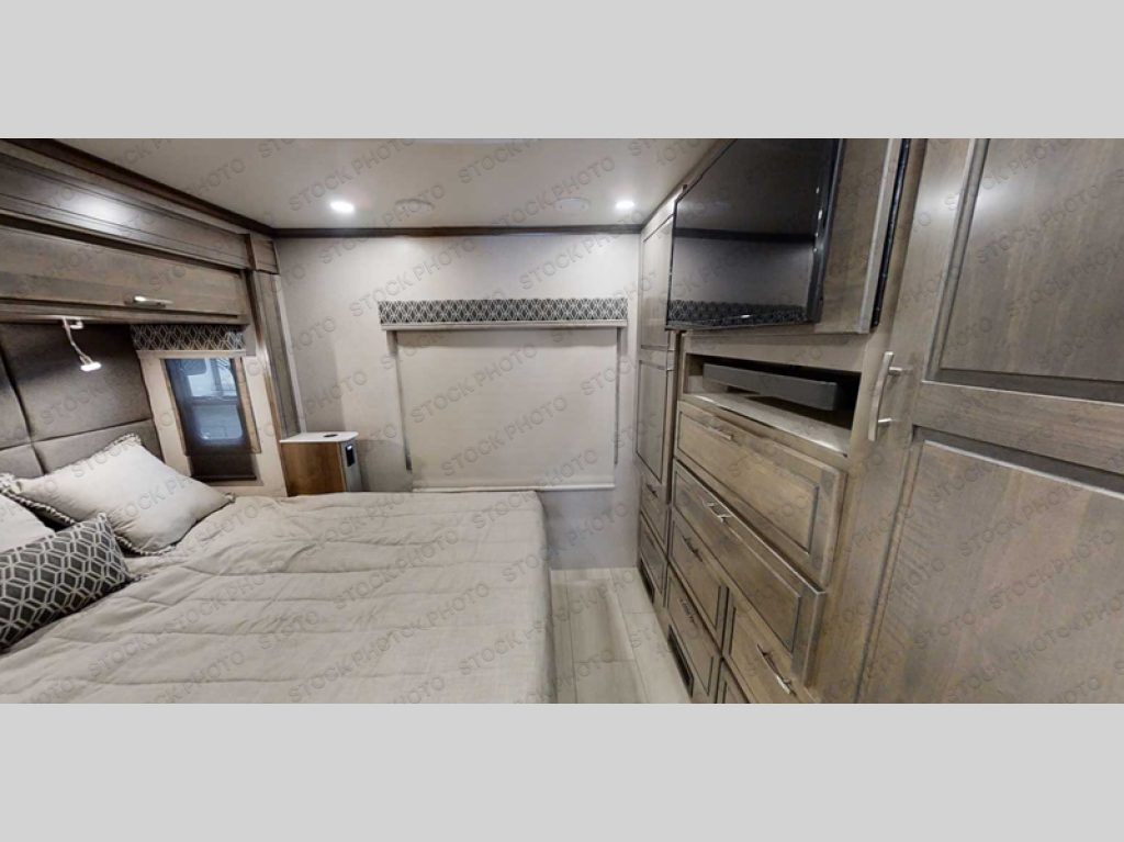 New 2026 Dynamax DX3 34KD Motor Home Super C - Diesel at McKee RV ...