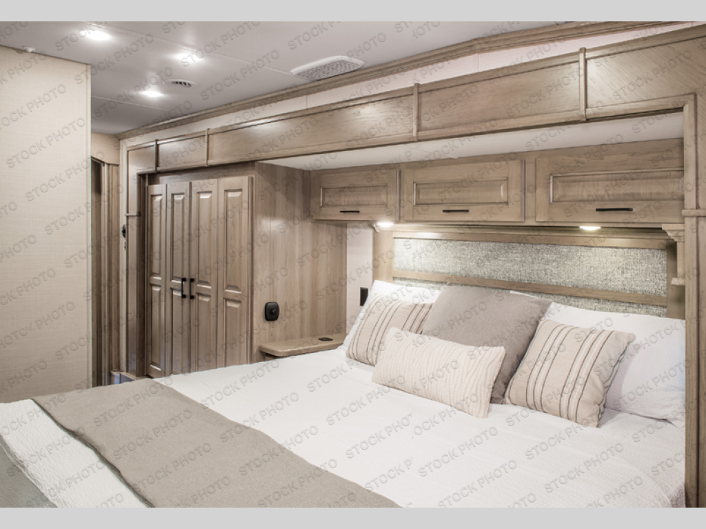 New 2024 DRV Luxury Suites Mobile Suites 36RSSB3 Fifth Wheel at McKee ...