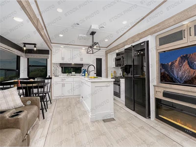 New Keystone RV Arcadia 3140RK Fifth Wheel for Sale | Review Rate ...