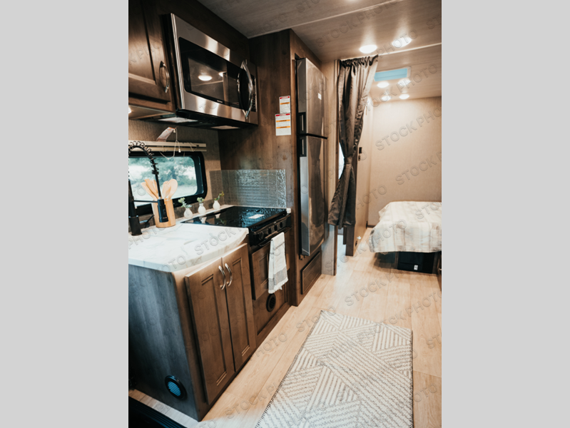 New 2025 NeXus RV Phantom 24P Motor Home Class C at Cordelia RV ...