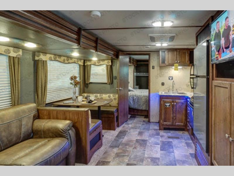 Used 2017 Keystone RV Sprinter Campfire Edition 29BH Travel Trailer at ...