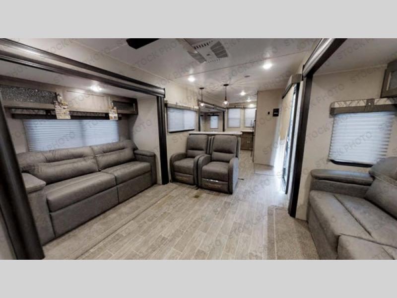 Used 2020 Palomino Puma Destination 39FKL Destination Trailer at ...