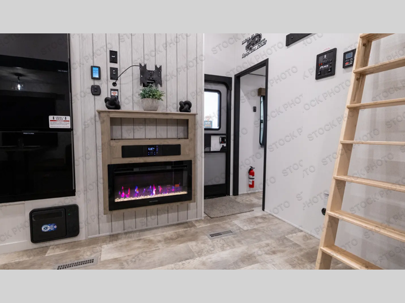 Used 2025 Palomino Puma 345BHL Travel Trailer at Rex & Sons RVs Inc ...