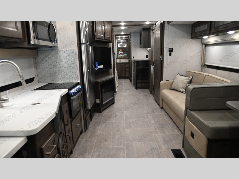 Used 2022 Forest River RV Mirada Coachmen 35es Mirada Motor Home Class ...