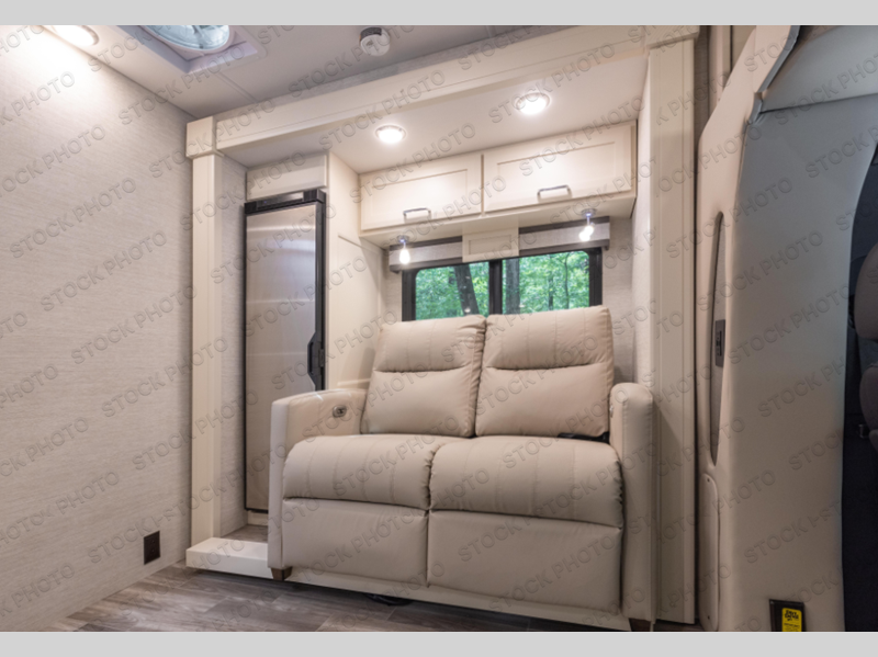 New 2024 Tiffin Motorhomes Wayfarer 25 LW Motor Home Class C - Diesel ...