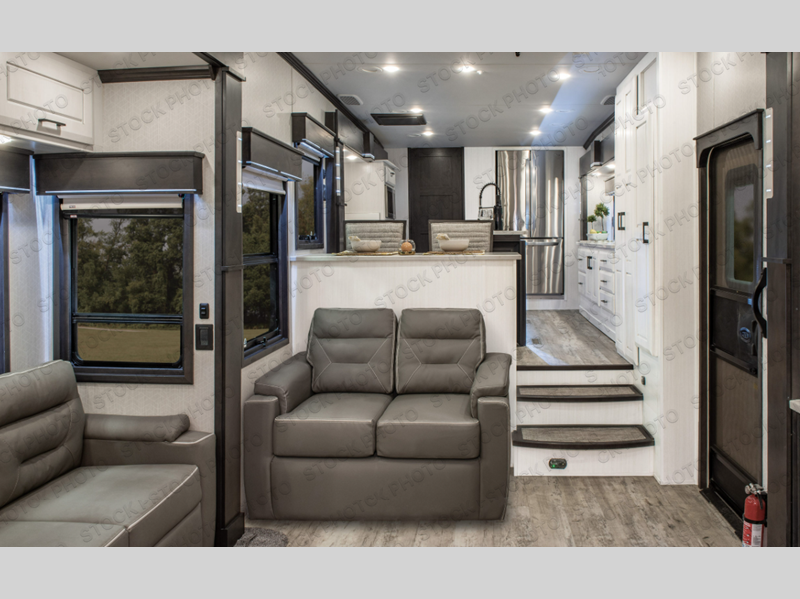 New DRV Luxury Suites Mobile Suites 41 FKMB Fifth Wheel for Sale ...