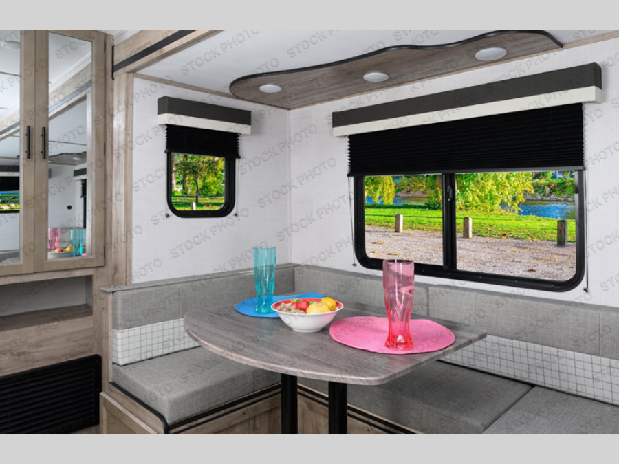 New 2025 Gulf Stream RV Conquest Supreme Series 33DBDB Travel Trailer ...