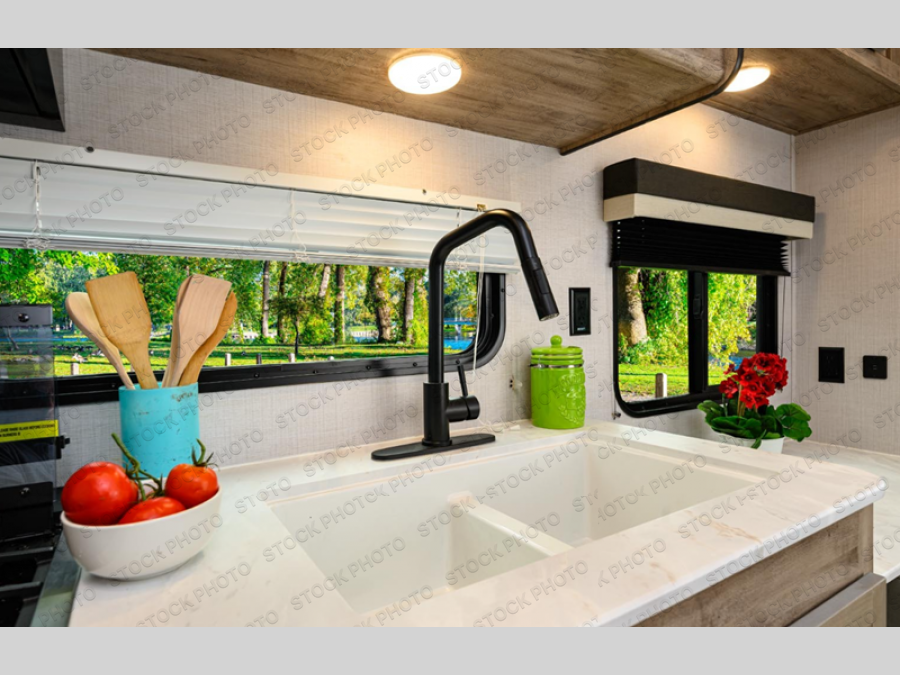 New 2025 Gulf Stream RV Ameri-Lite Ultra Lite 236RL Travel Trailer at Superior RV | Conway, AR ...