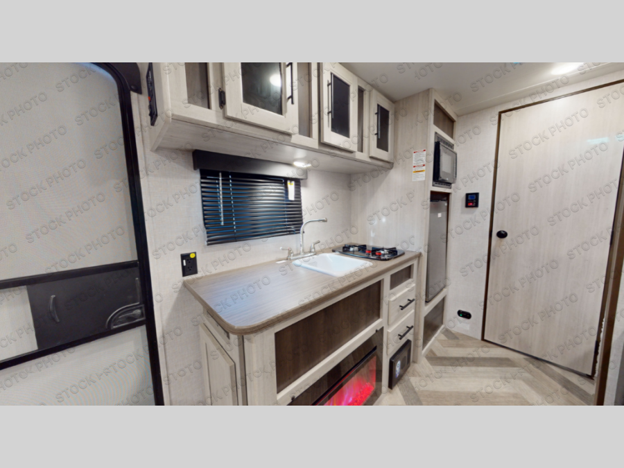 New 2025 CrossRoads RV Zinger Lite ZR18BH Travel Trailer at GT Homes RV ...