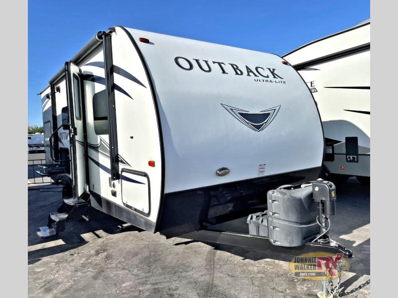 Used 2017 Keystone RV Outback Ultra Lite 220URB Travel Trailer at ...