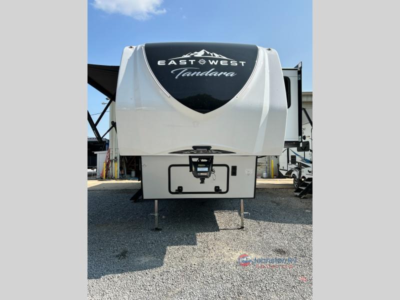 New 2023 EAST TO WEST Tandara 375BH-OK Fifth Wheel at Johnston RV ...
