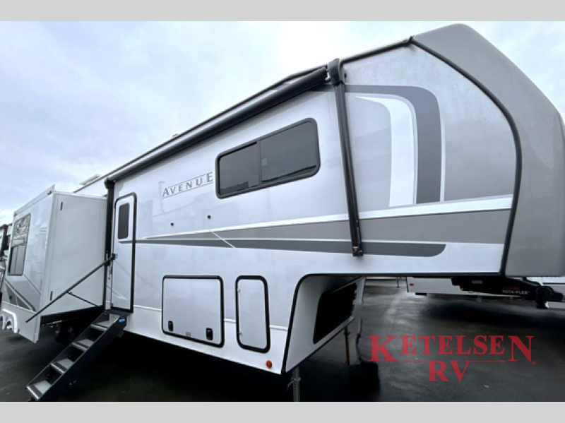 New 2025 Alliance RV Avenue 38DBL Fifth Wheel at Ketelsen RV | De Soto ...