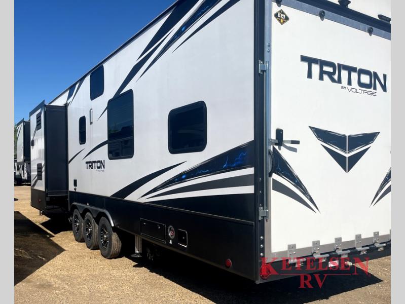 Used 2020 Dutchmen RV Triton 3951 Toy Hauler Fifth Wheel at Ketelsen RV ...