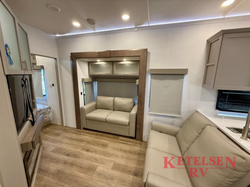 New 2026 Alliance RV Avenue 38DBL Fifth Wheel at Ketelsen RV | Hiawatha ...