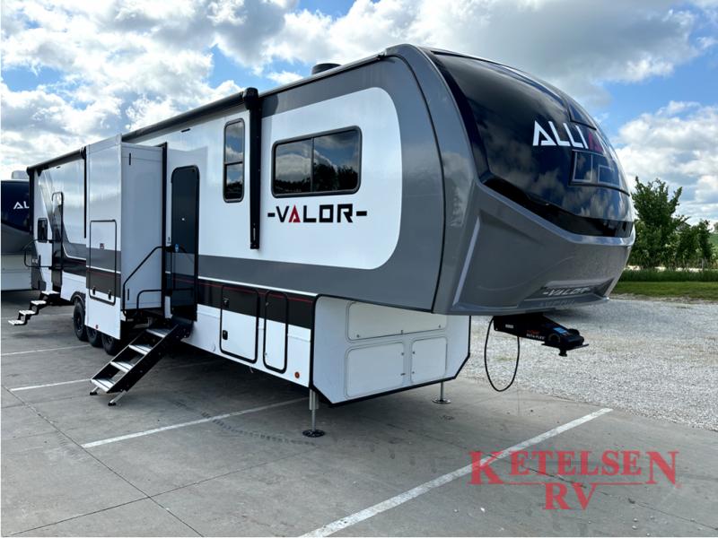 New 2025 Alliance RV Valor 40V13 Toy Hauler Fifth Wheel at Ketelsen RV ...
