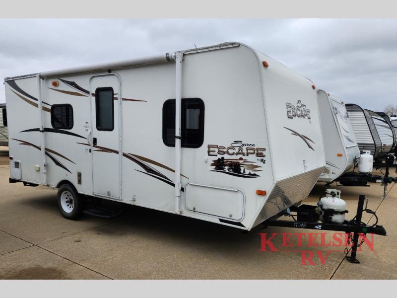 Used 2014 KZ Spree Escape E200S Travel Trailer at Ketelsen RV | Hiawatha, IA | #17085