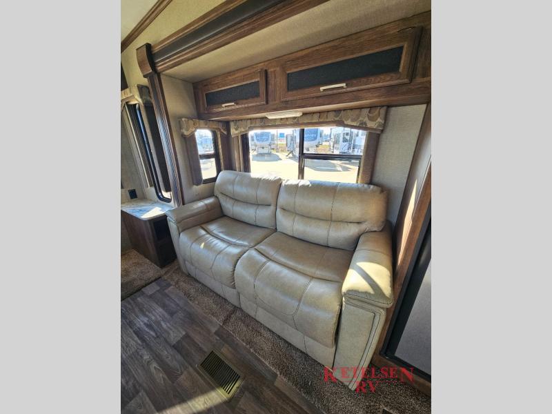 Used 2017 Keystone RV Cougar 28SGS Fifth Wheel at Ketelsen RV ...