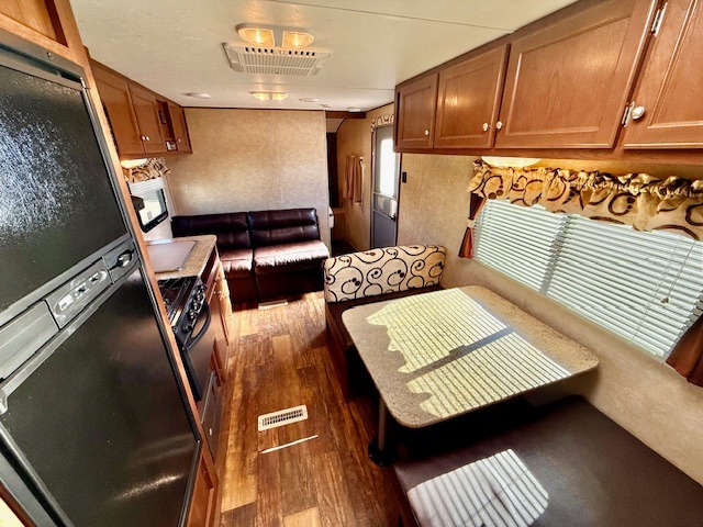 Used 2014 CrossRoads RV Z 1 ZT231FB Travel Trailer at RVing Planet ...