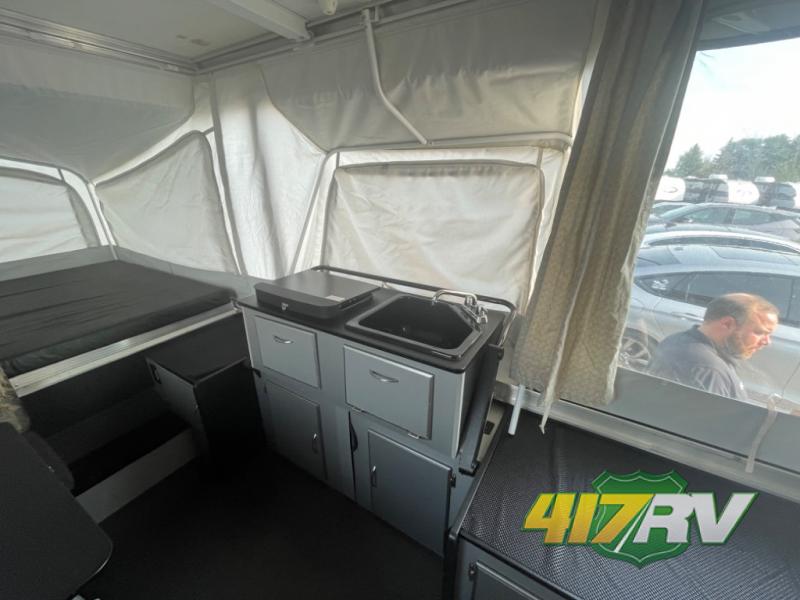 Used 2008 Fleetwood RV Evolution E2 Folding Pop-Up Camper at Leisure ...