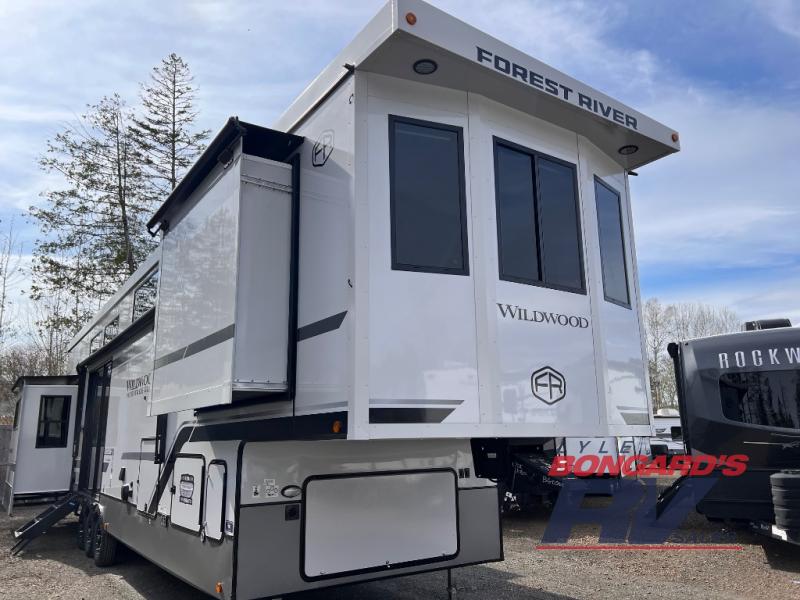New 2025 Forest River RV Wildwood Heritage Glen ROOST43 Fifth Wheel at ...