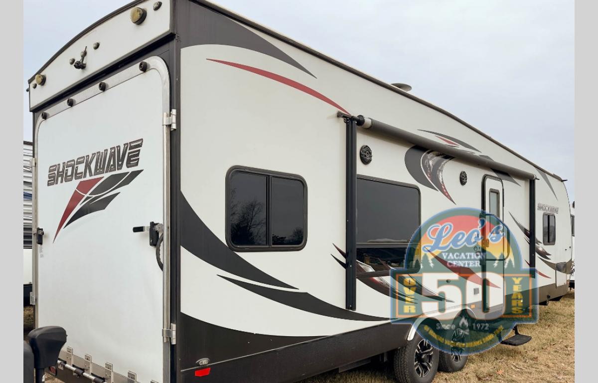 Used 2017 Forest River RV Shockwave 27RQDX Toy Hauler Travel Trailer at ...
