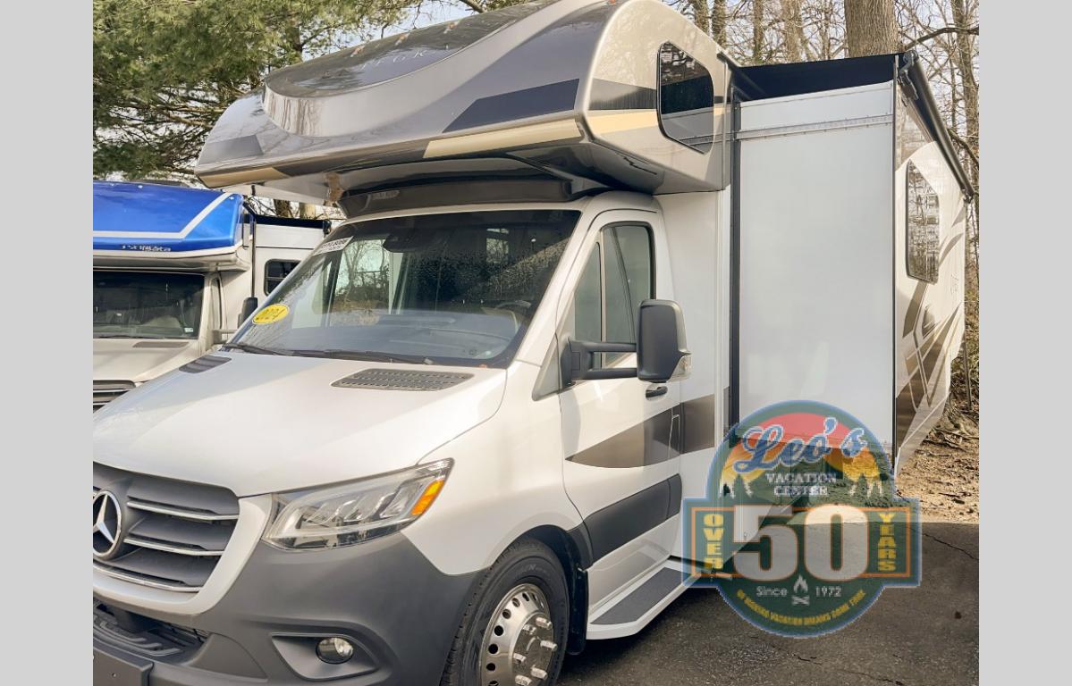 New 2024 Entegra Coach Qwest SE 24L Motor Home Class C - Diesel at Leo ...