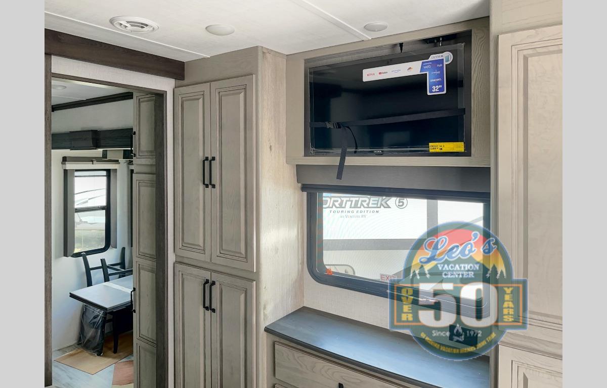 New 2024 Keystone RV Alpine 3712KB Fifth Wheel at Leo's Vacation Center ...