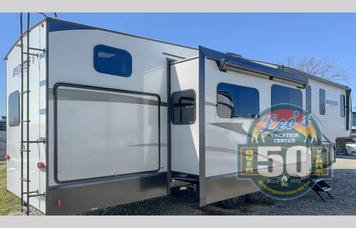 New 2025 Venture RV SportTrek Touring Edition STTF354VBH Fifth Wheel at ...