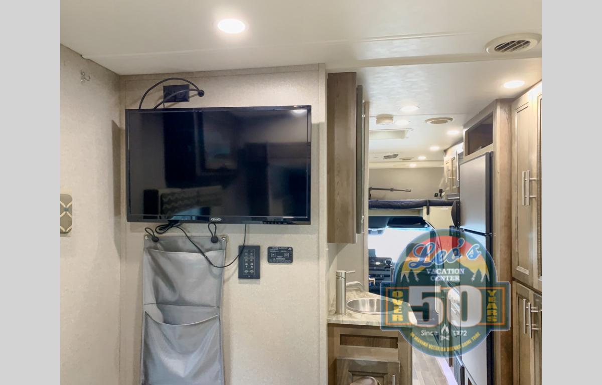 Used 2020 Dynamax isata 3 24RW Motor Home Class C - Diesel at Leo's ...