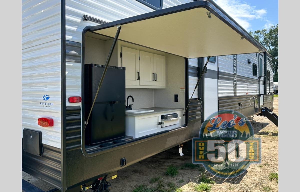 New 2024 Keystone RV Hideout 31BRD Travel Trailer at Leo's Vacation ...