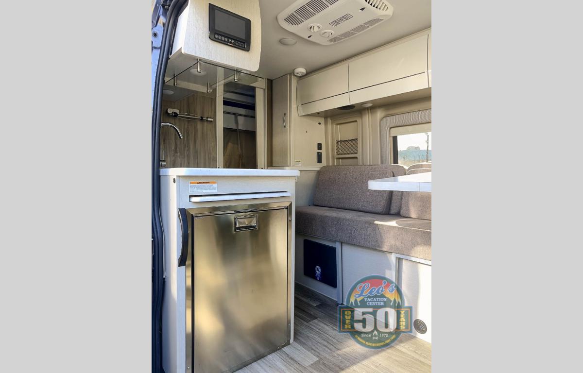 Used 2024 Thor Motor Coach Rize 18M Motor Home Class B at Leo’s ...