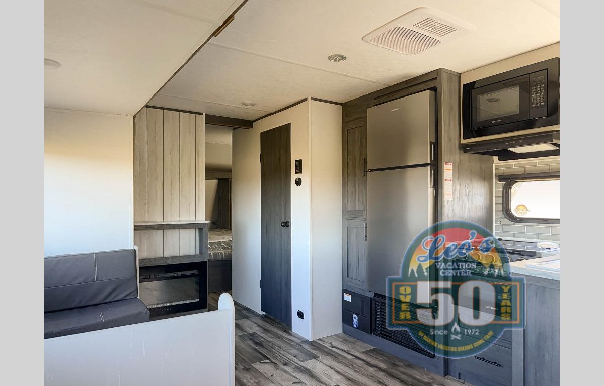 New 2025 Dutchmen RV Colorado 26RLC Travel Trailer at Leo’s Vacation ...