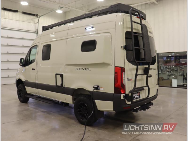 New 2025 Winnebago Revel 44E Motor Home Class B - Diesel at Lichtsinn ...