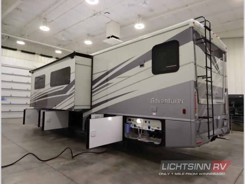 New 2025 Winnebago Adventurer 35F Motor Home Class A at Lichtsinn RV ...