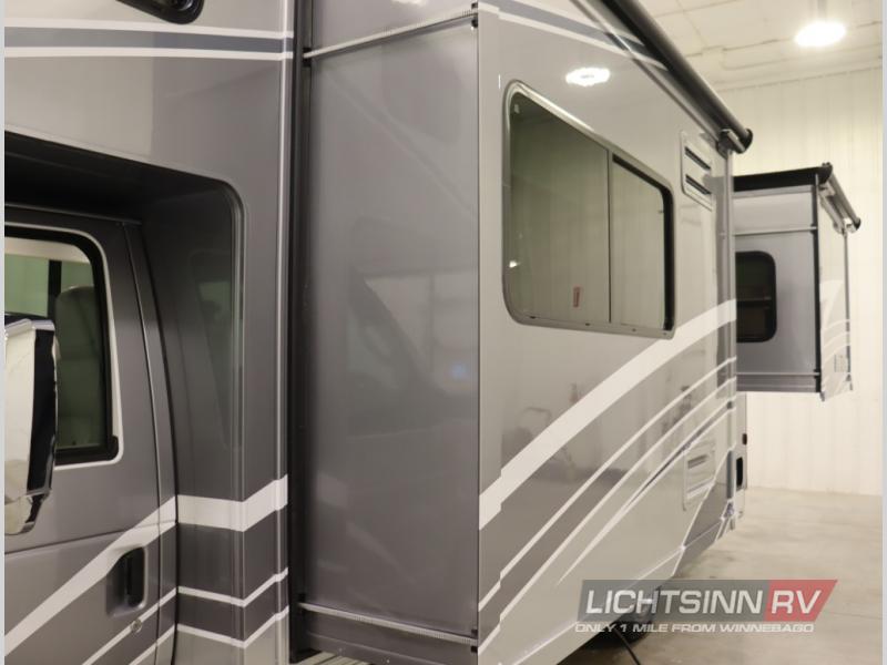 New 2026 Winnebago Minnie Winnie 26T Motor Home Class C at Lichtsinn RV ...