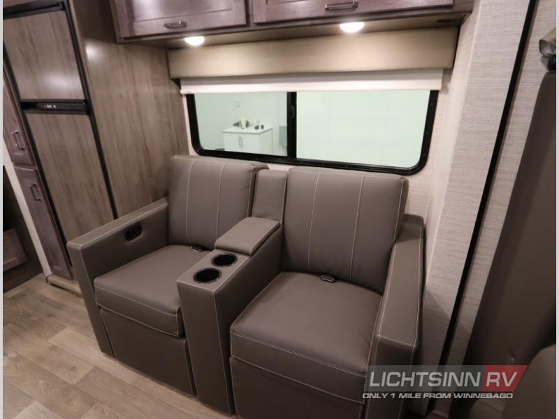 New 2026 Winnebago Minnie Winnie 26T Motor Home Class C at Lichtsinn RV ...