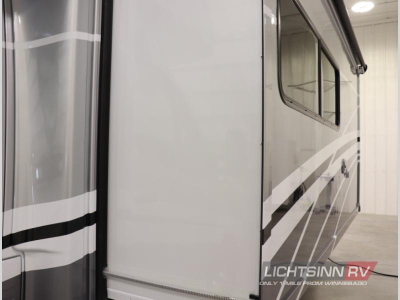 New 2025 Winnebago View 24D Motor Home Class C - Diesel at Lichtsinn RV ...