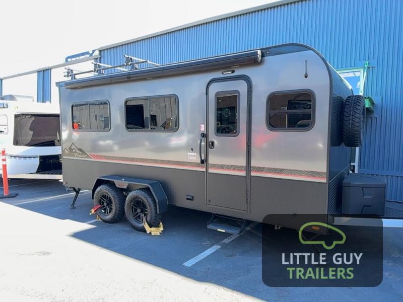 New 2025 inTech RV Flyer Forge Toy Hauler Expandable at Little Guy ...