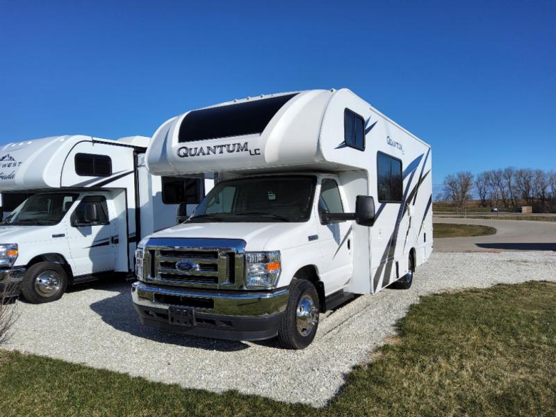 Used 2023 Thor Motor Coach Quantum LC LC22 Motor Home Class C at ...